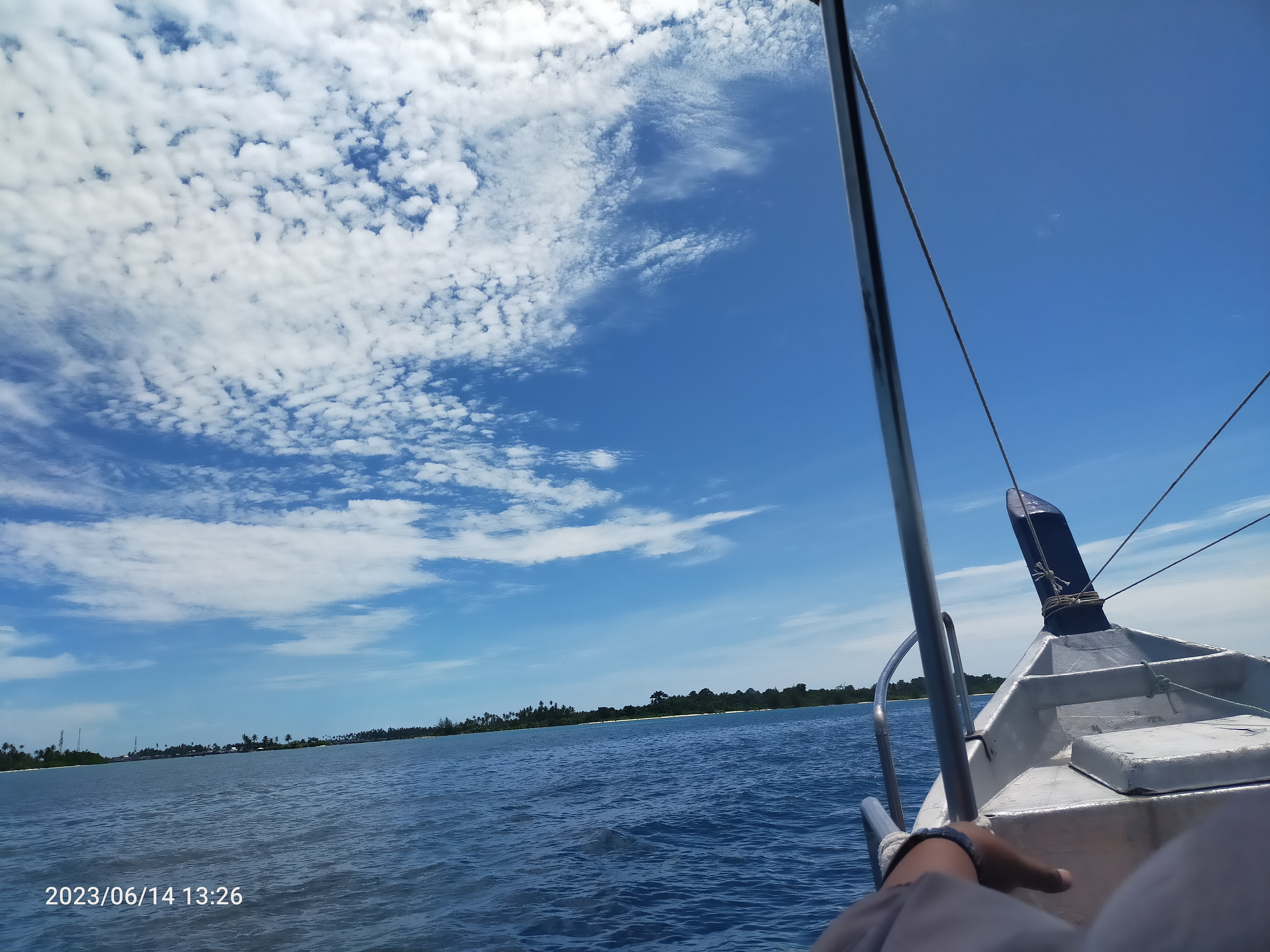 Panorama Pulau Balai, Kabupaten Aceh Singkil - Geuthèë Institute
